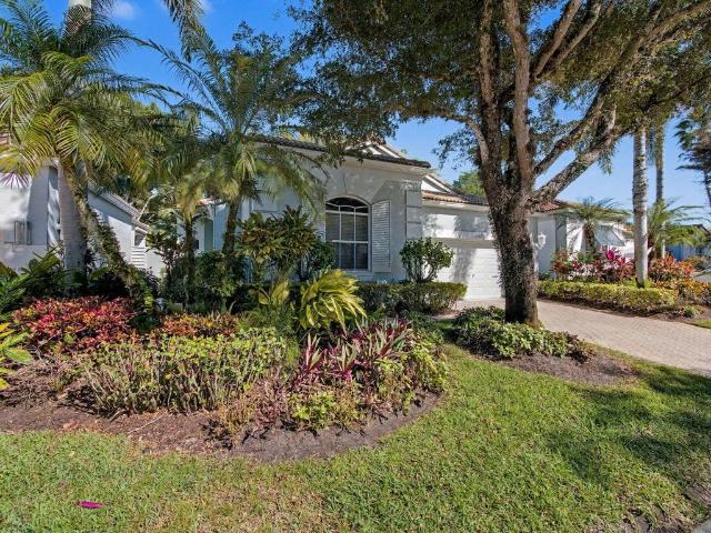 3 bedroom luxury Villa for sale in Palm Beach Gardens, Florida