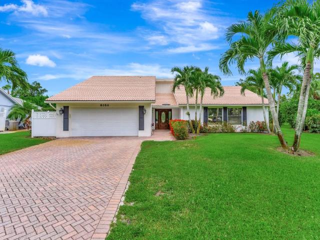 3 bedroom luxury Villa for sale in Palm Beach Gardens, Florida