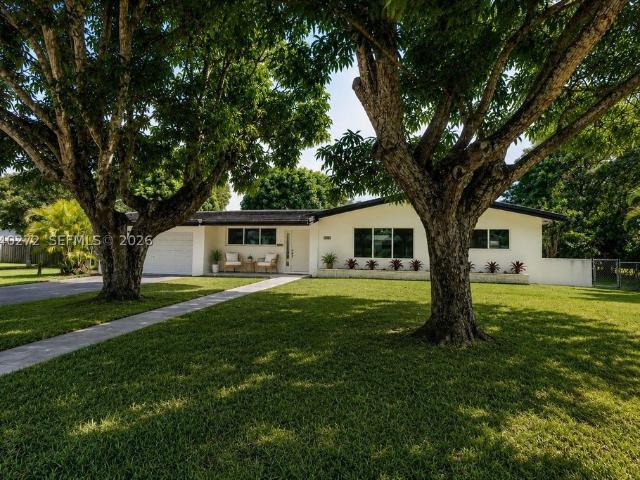 3 bedroom luxury Villa for sale in Palmetto Bay, United States