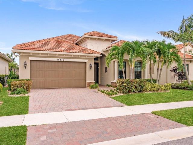 3 bedroom luxury Villa for sale in Parkland, Florida