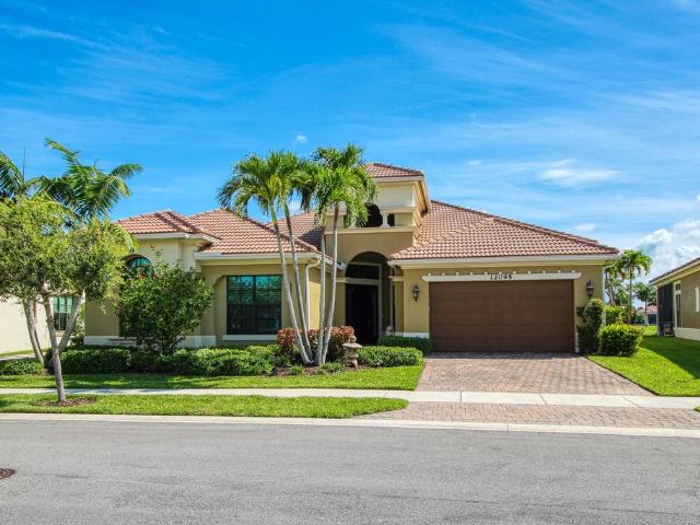 3 bedroom luxury Villa for sale in Parkland, Florida