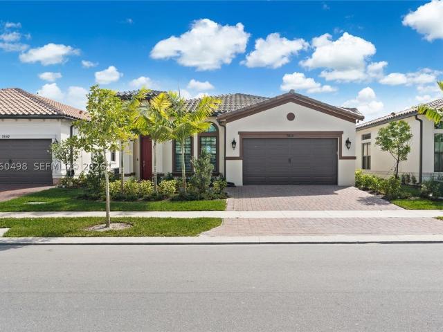 3 bedroom luxury Villa for sale in Parkland, United States
