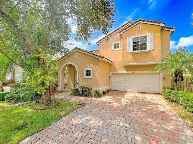 3 bedroom luxury Villa for sale in Pembroke Pines, Florida