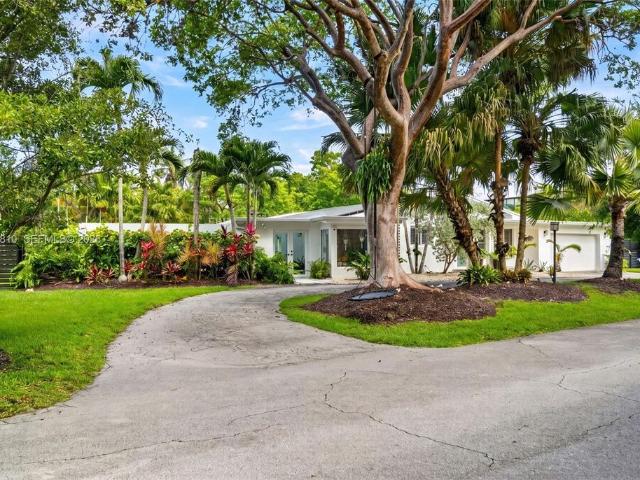 3 bedroom luxury Villa for sale in Pinecrest, United States