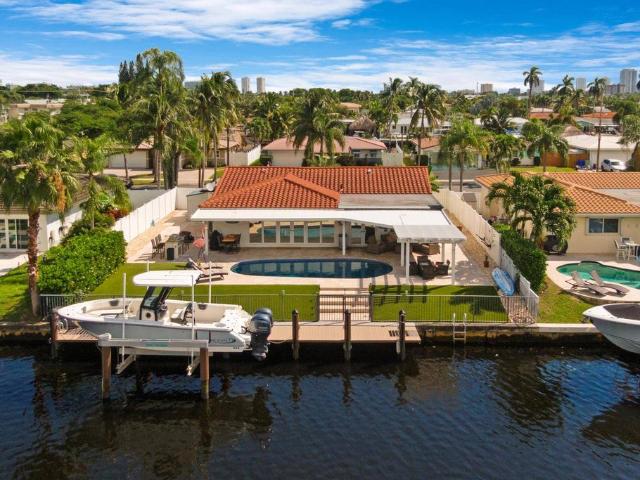 3 bedroom luxury Villa for sale in Pompano Beach, Florida