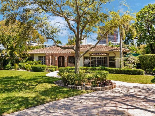 3 bedroom luxury Villa for sale in Pompano Beach, Florida
