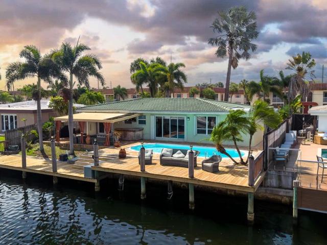3 bedroom luxury Villa for sale in Pompano Beach, Florida