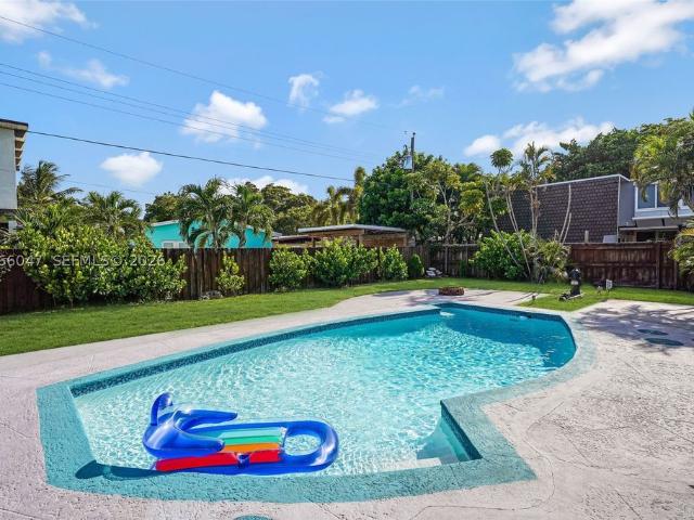 3 bedroom luxury Villa for sale in Pompano Beach, Florida