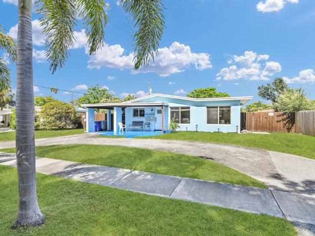 3 bedroom luxury Villa for sale in Pompano Beach, Florida