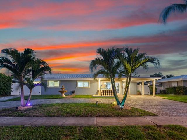3 bedroom luxury Villa for sale in Pompano Beach, Florida