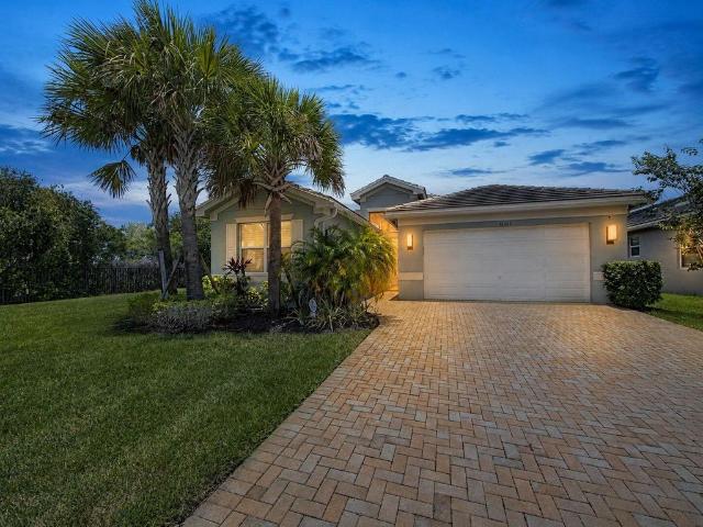 3 bedroom luxury Villa for sale in Port Saint Lucie, Florida