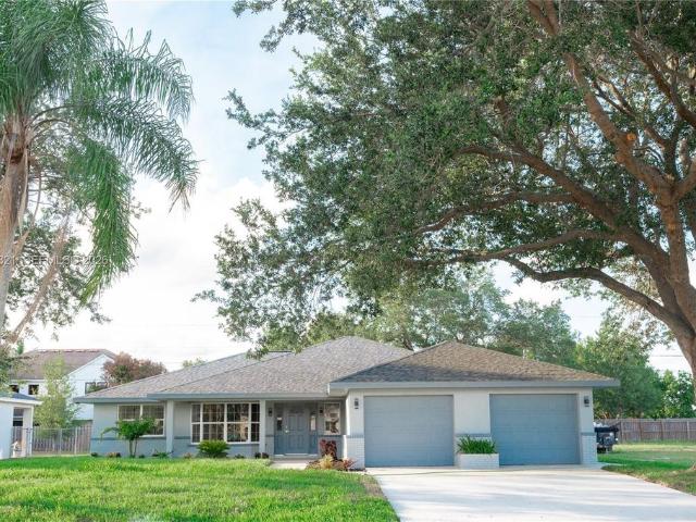 3 bedroom luxury Villa for sale in Port Saint Lucie, Florida
