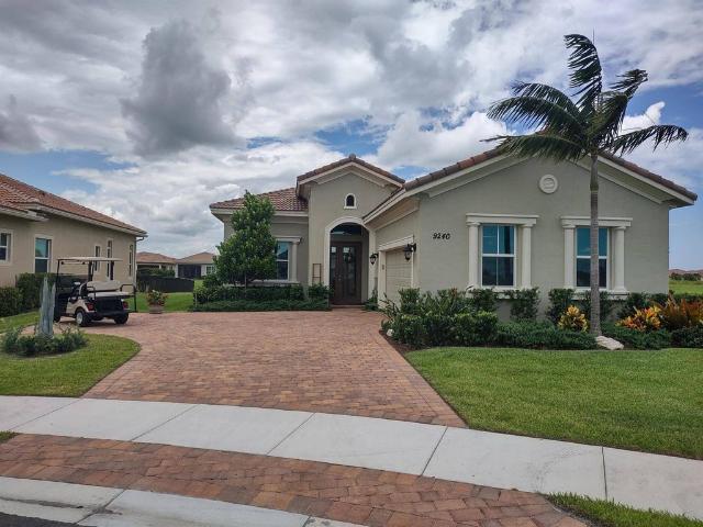 3 bedroom luxury Villa for sale in Port Saint Lucie, Florida