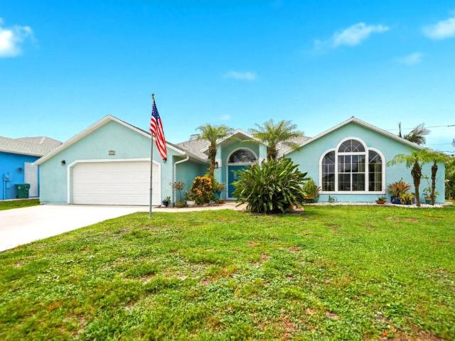3 bedroom luxury Villa for sale in Port Saint Lucie, Florida