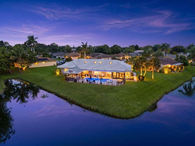 3 bedroom luxury Villa for sale in Royal Palm Beach, United States