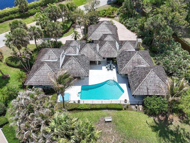 3 bedroom luxury Villa for sale in Stuart, Florida