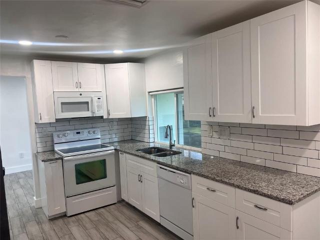 3 bedroom luxury Villa for sale in Sunrise, United States