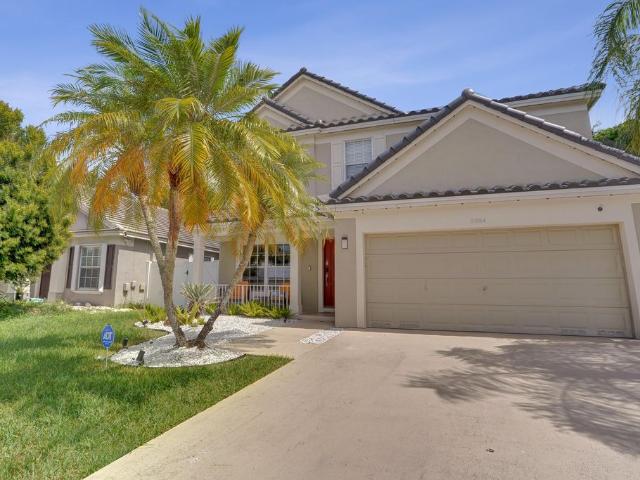 3 bedroom luxury Villa for sale in Tamarac, Florida