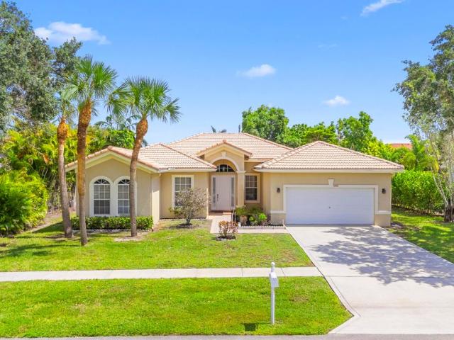 3 bedroom luxury Villa for sale in Wellington, Florida