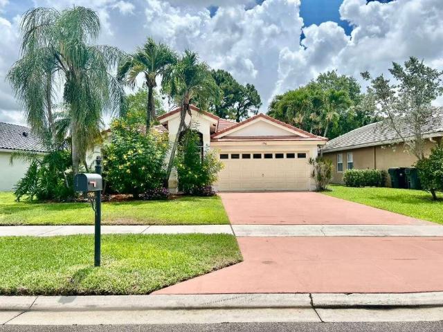 3 bedroom luxury Villa for sale in Wellington, Florida