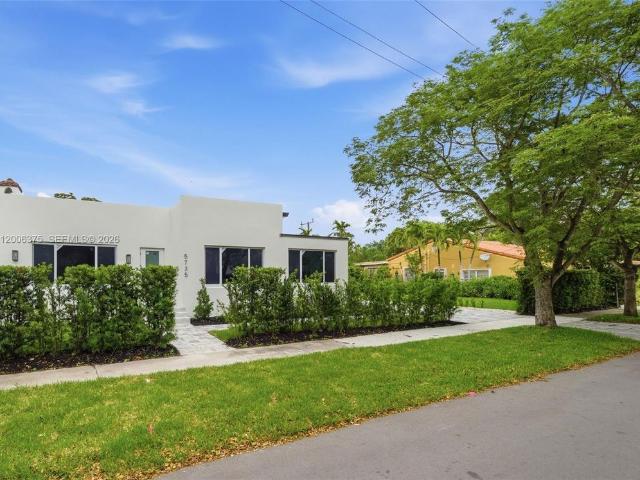 3 bedroom luxury Villa for sale in West Miami, United States