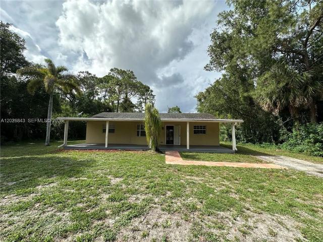 3 bedroom luxury Villa for sale in West Palm Beach, Florida