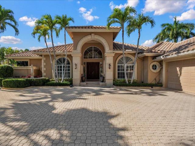 3 bedroom luxury Villa for sale in West Palm Beach, Florida