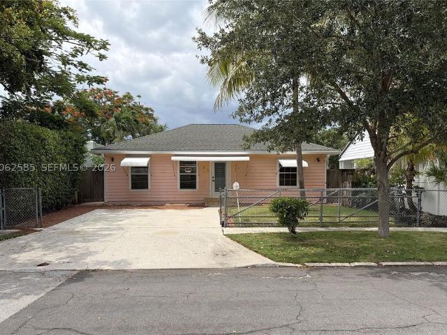 3 bedroom luxury Villa for sale in West Palm Beach, Florida
