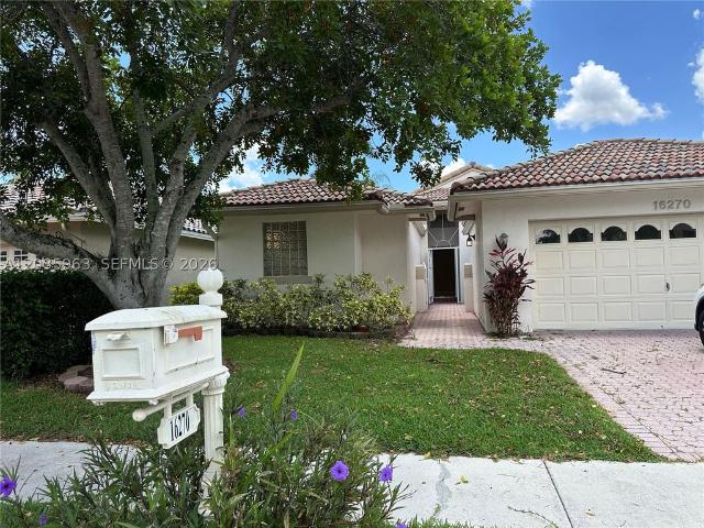 3 bedroom luxury Villa for sale in Weston, United States