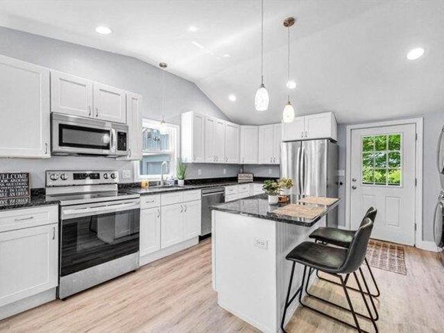 3 bedroom, Ludlow MA 01056 LS102669667