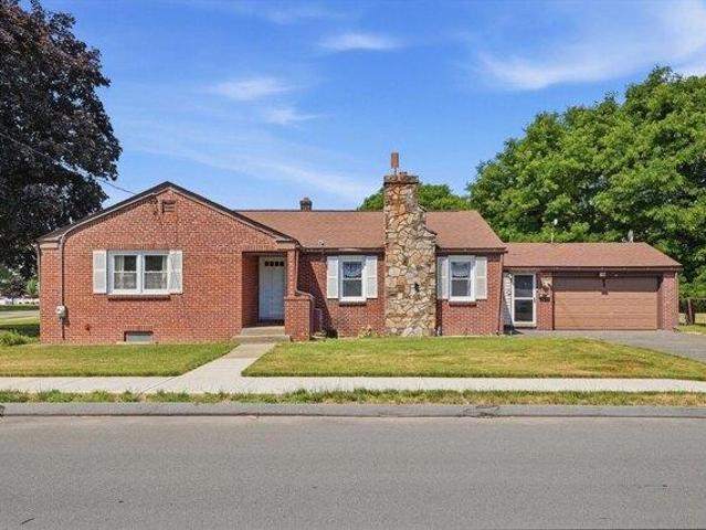 3 bedroom, Ludlow MA 01056 103967098