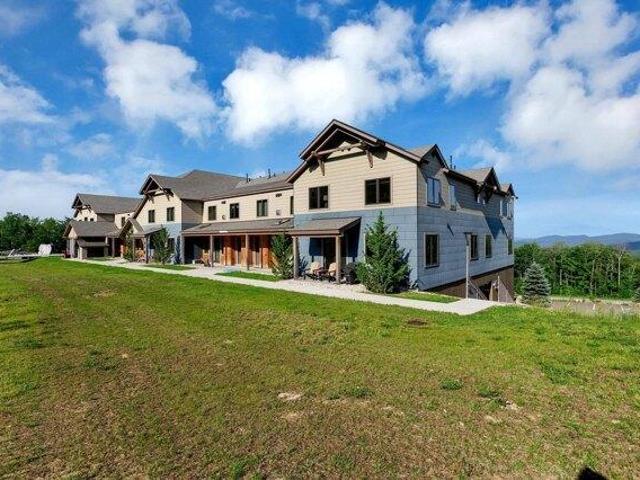 3 bedroom, Ludlow VT 05149 104351300