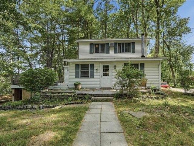 3 bedroom, Lunenburg MA 01462 104543141