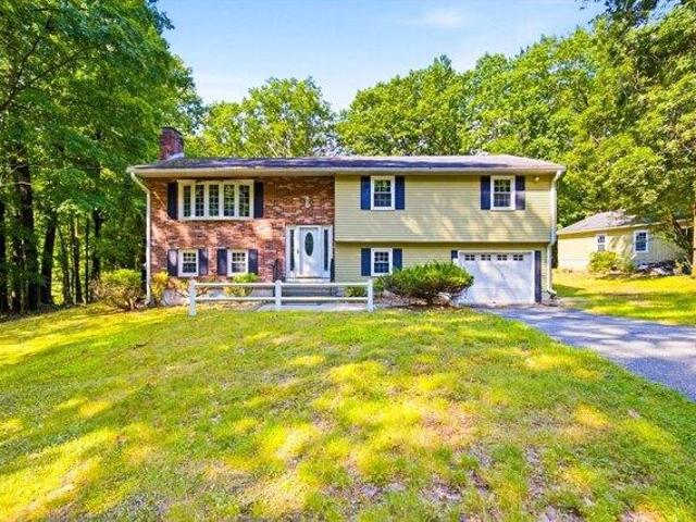 3 bedroom, Lunenburg MA 01462 105156606
