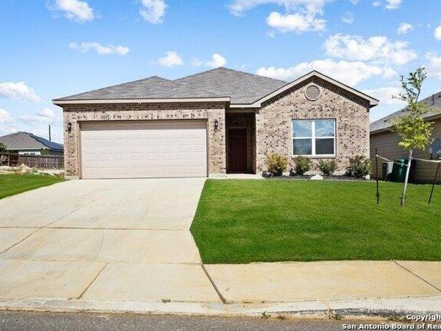 3 bedroom, Lytle TX 78052 94172338