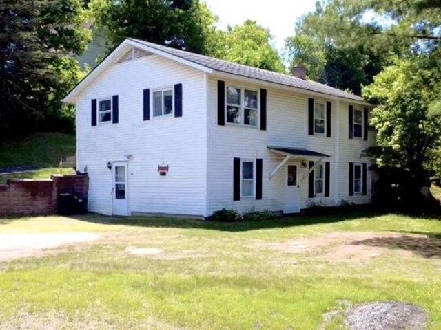 3 bedroom, Lyndon VT 05851 104374346