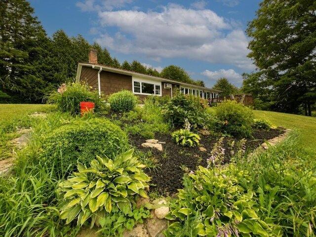 3 bedroom, Lyndon VT 05851 105141001