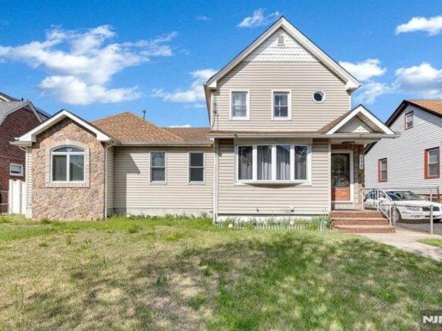3 bedroom, Lyndhurst NJ 07071 104716445