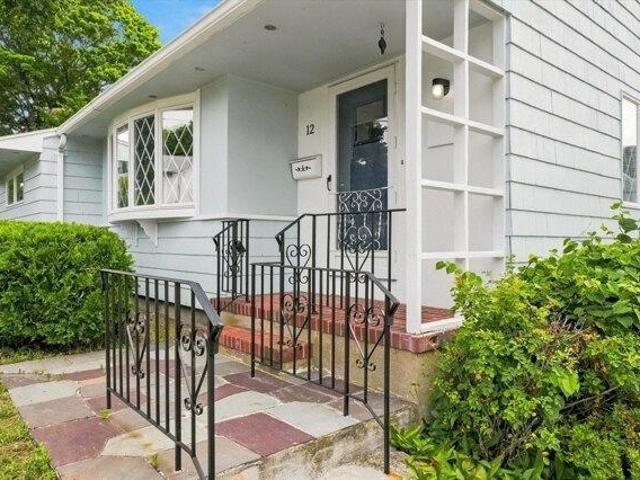 3 bedroom, Lynn MA 01904 103967020