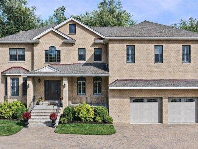 3 bedroom, Lynnfield MA 01940 102585158