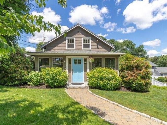 3 bedroom, Lynnfield MA 01940 102800690