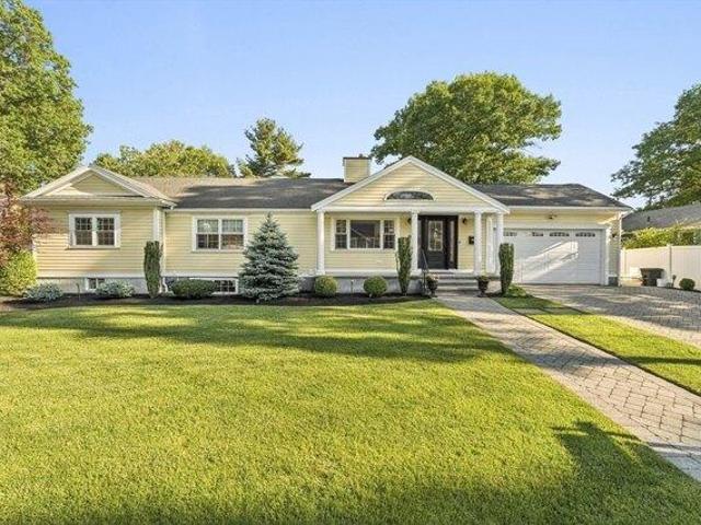 3 bedroom, Lynnfield MA 01940 104607311