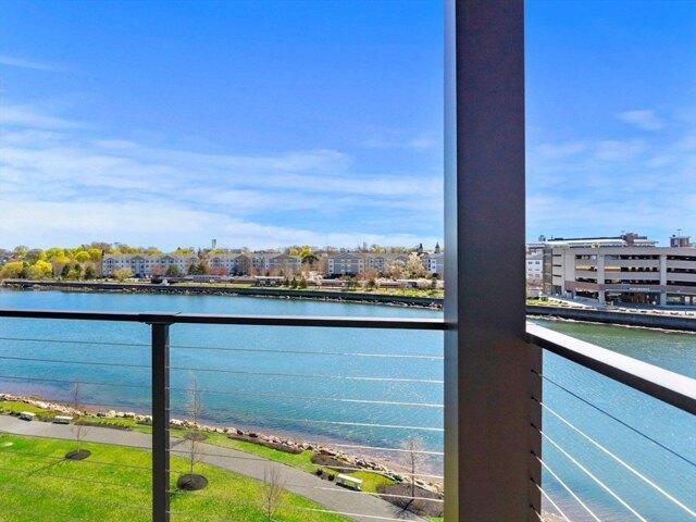 3 bedroom, m MA 01970 LS103074151