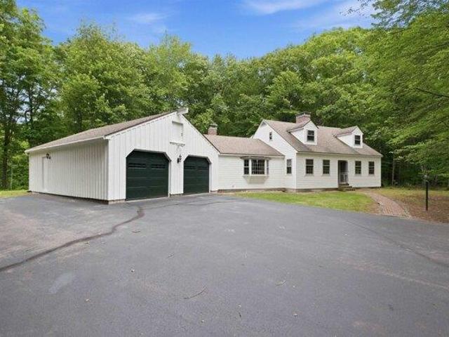 3 bedroom, Moultonborough NH 03254 104188065