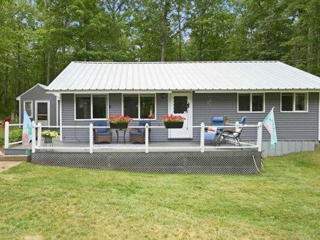 3 bedroom, Moultonborough NH 03254 104541580