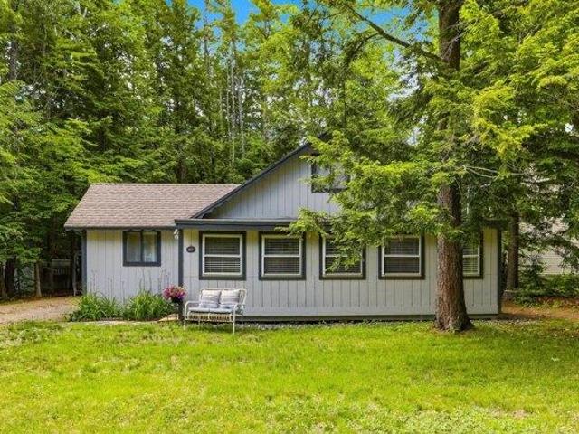 3 bedroom, Moultonborough NH 03254 103851350