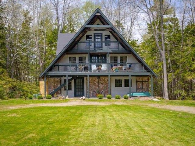 3 bedroom, Mount Desert ME 04609 LS103036060