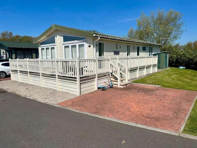 3 Bedroom Mobile Home