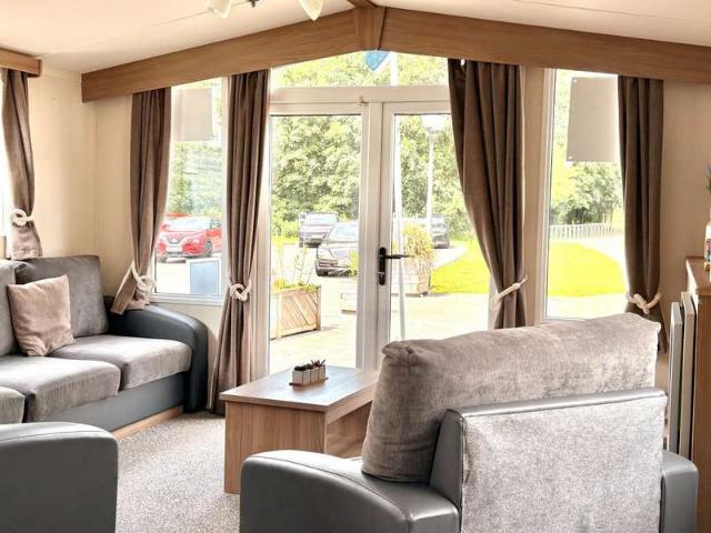 3 Bedroom Mobile Home