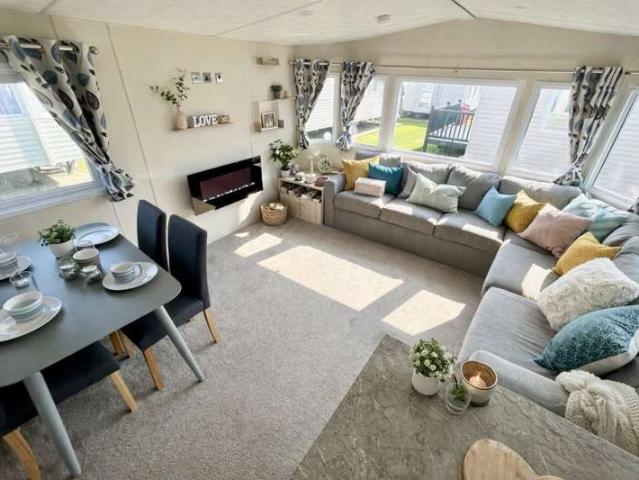 3 Bedroom Mobile Home